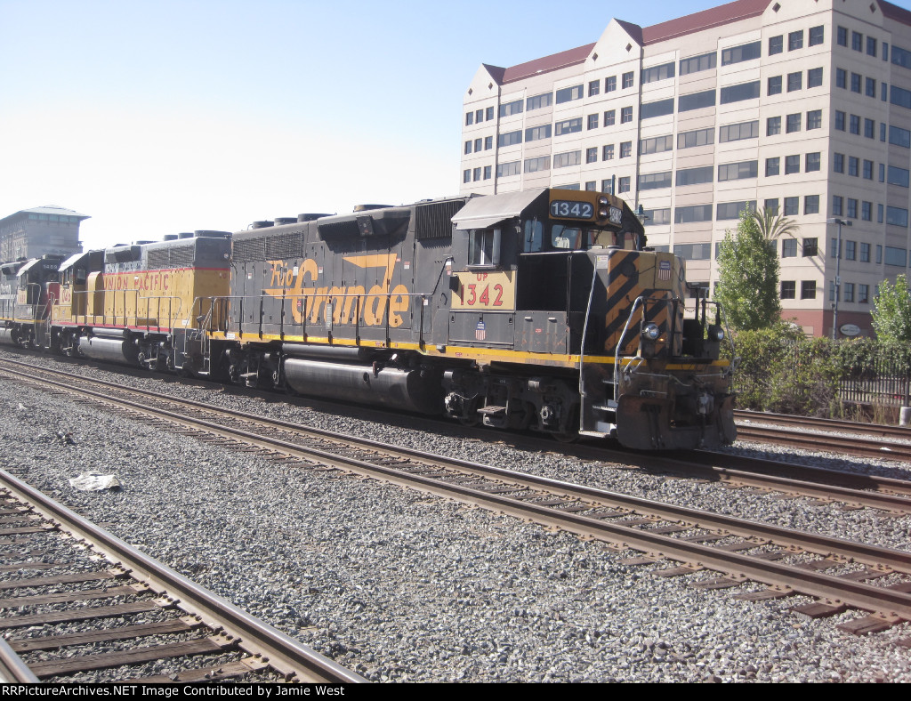 UP 1342 on the EOZOZ